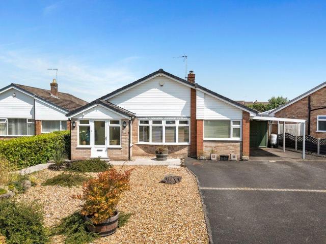 3 bedroom bungalow for sale