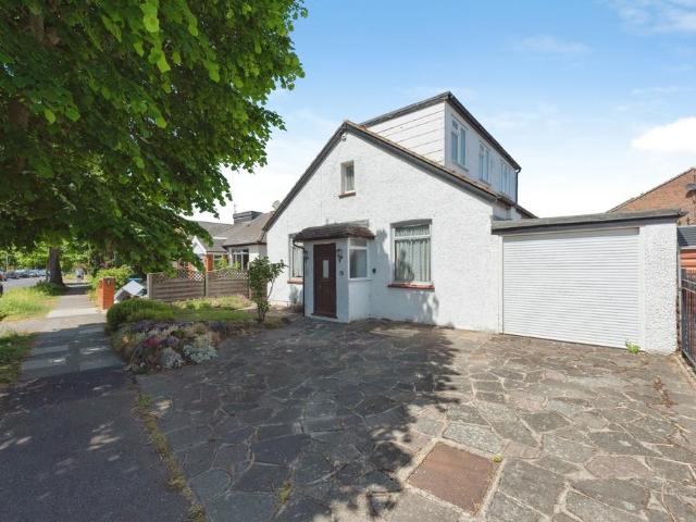 3 bedroom bungalow for sale