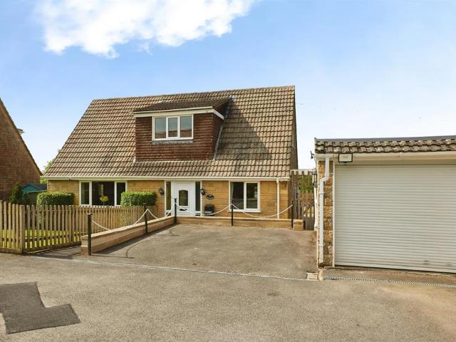 3 bedroom bungalow for sale