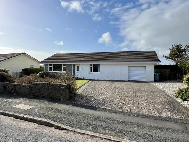 3 bedroom bungalow for sale