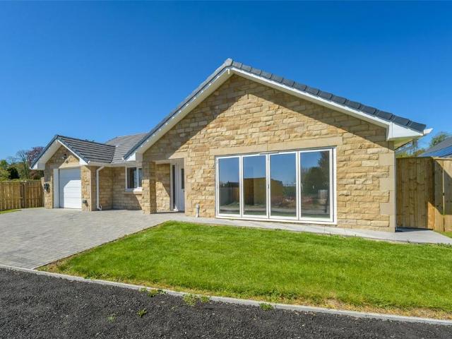 3 bedroom bungalow for sale