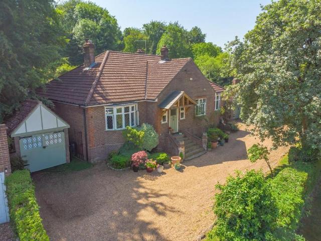3 bedroom bungalow for sale