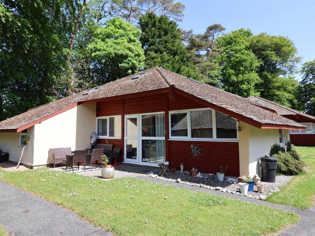 3 bedroom bungalow for sale