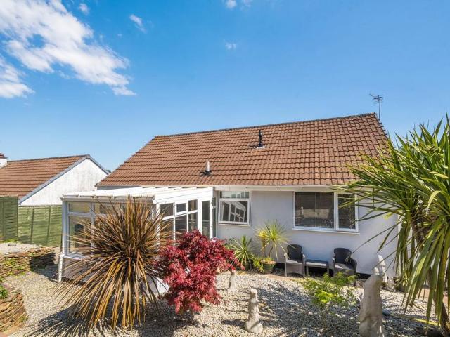 3 bedroom bungalow for sale