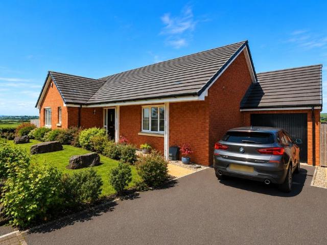3 bedroom bungalow for sale