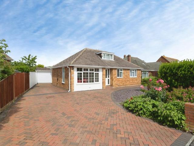 3 bedroom bungalow for sale