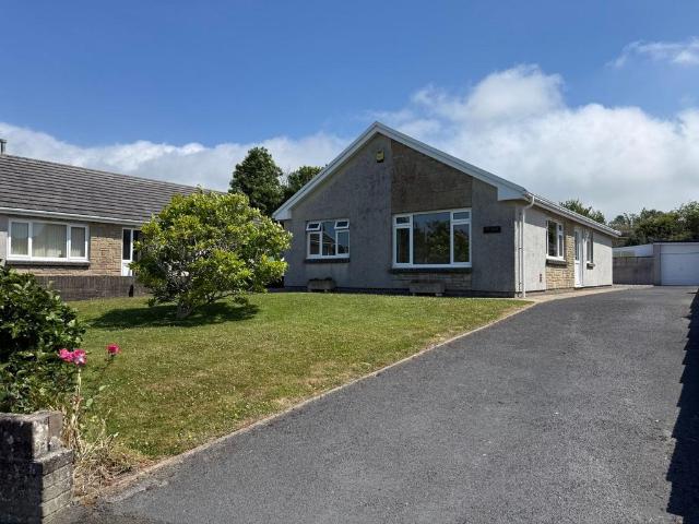 3 bedroom bungalow for sale
