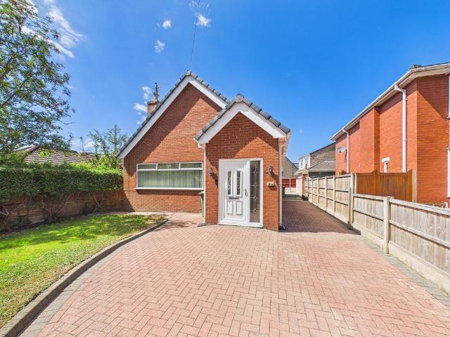 3 bedroom bungalow for sale