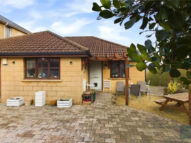 3 bedroom bungalow for sale