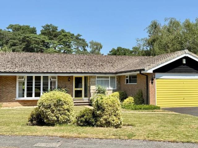 3 bedroom bungalow for sale