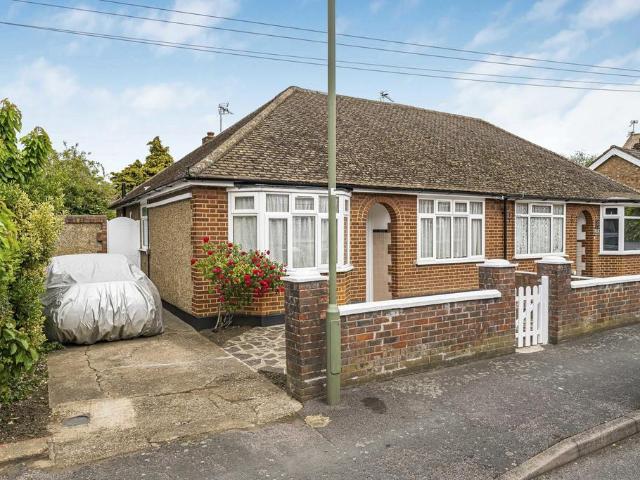 3 bedroom bungalow for sale
