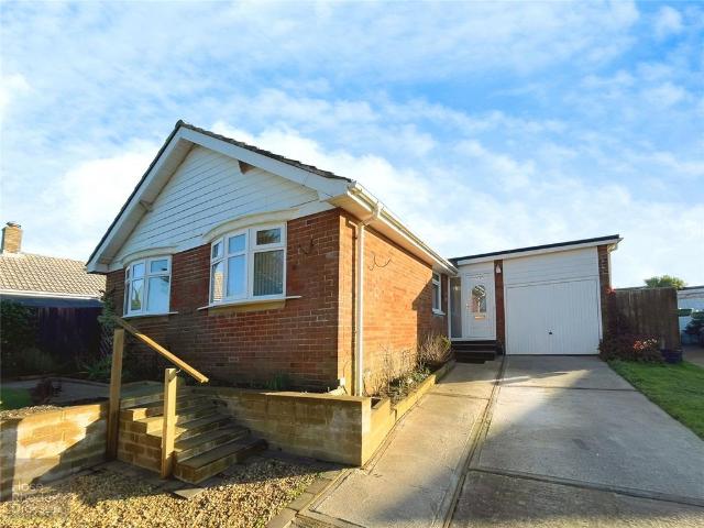 3 bedroom bungalow for sale