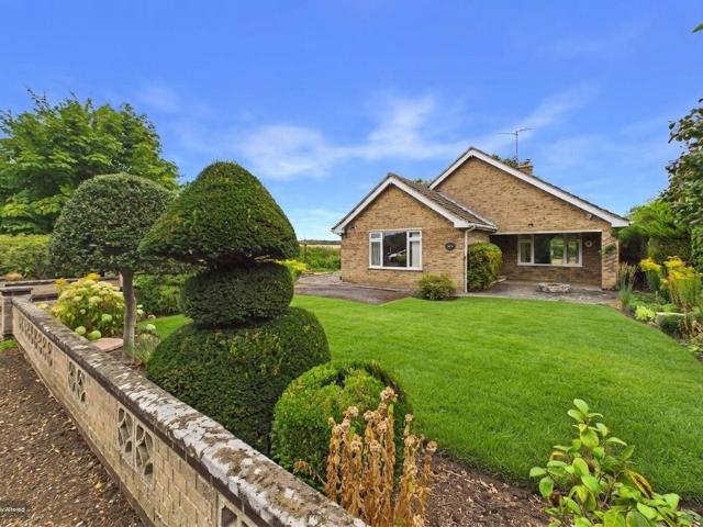 3 bedroom bungalow for sale