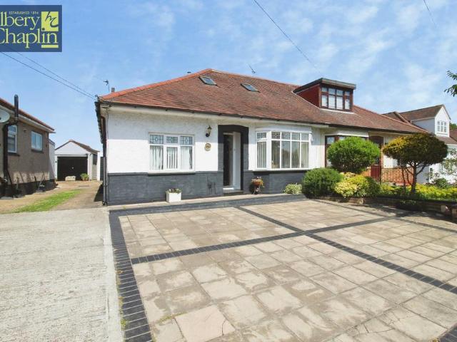 3 bedroom bungalow for sale