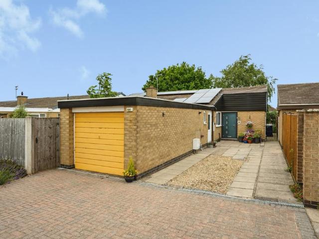 3 bedroom bungalow for sale