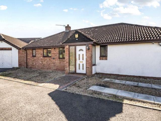 3 bedroom bungalow for sale
