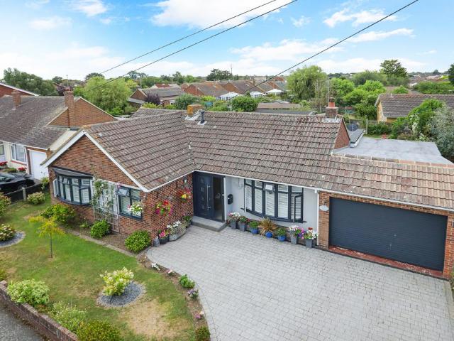 3 bedroom bungalow for sale