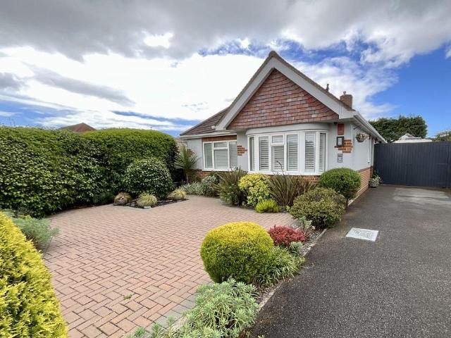 3 bedroom bungalow for sale