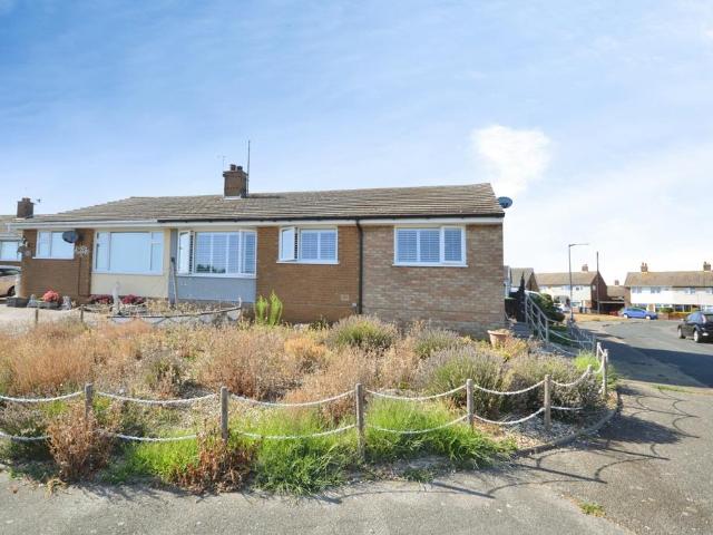 3 bedroom bungalow for sale