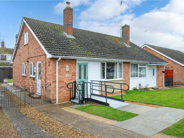 3 bedroom bungalow for sale