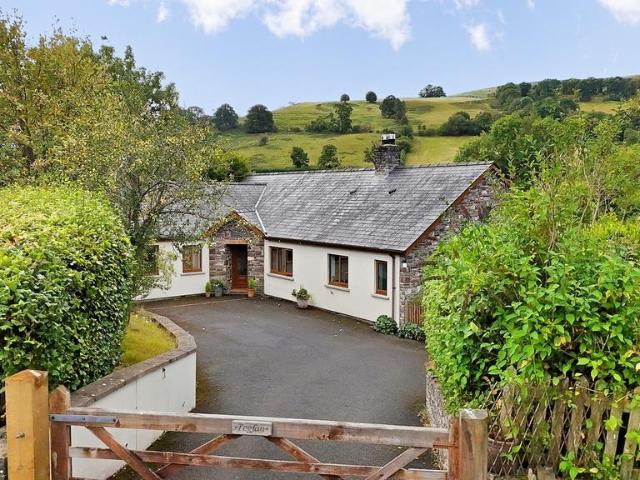 3 bedroom bungalow for sale