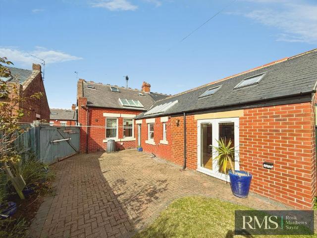 3 bedroom bungalow for sale