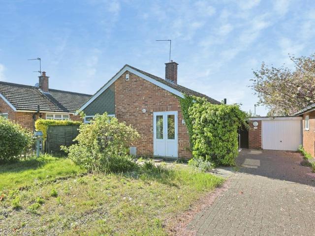 3 bedroom bungalow for sale