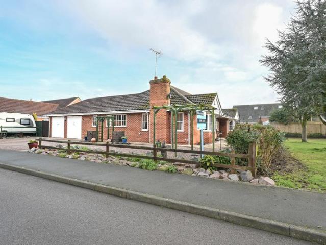 3 bedroom bungalow for sale