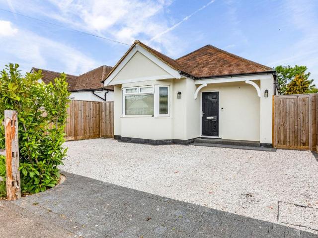 3 bedroom bungalow for sale