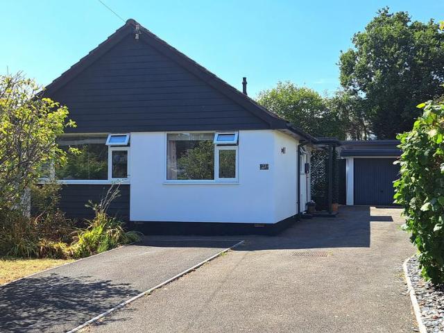 3 bedroom bungalow for sale