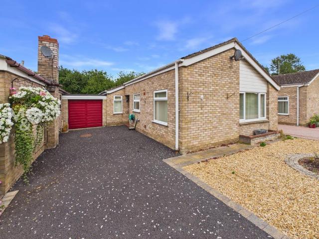 3 bedroom bungalow for sale