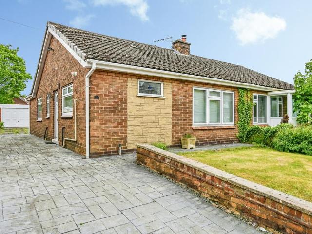 3 bedroom bungalow for sale