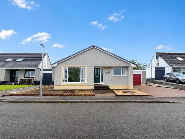 3 bedroom bungalow for sale