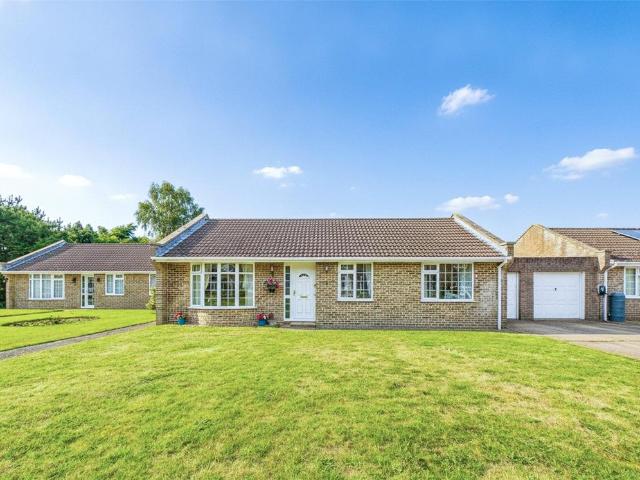 3 bedroom bungalow for sale