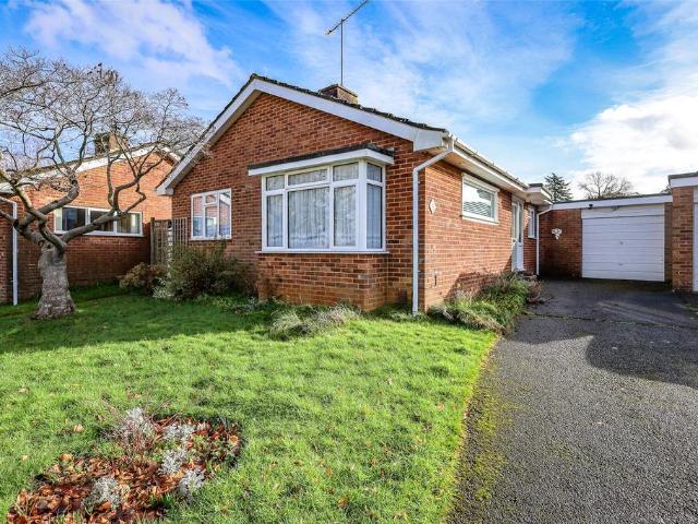 3 bedroom bungalow for sale