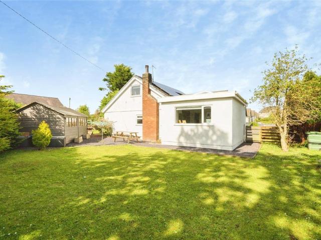 3 bedroom bungalow for sale