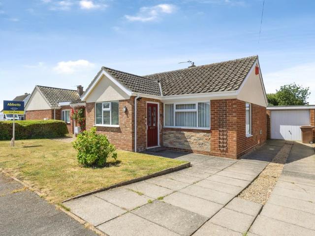 3 bedroom bungalow for sale