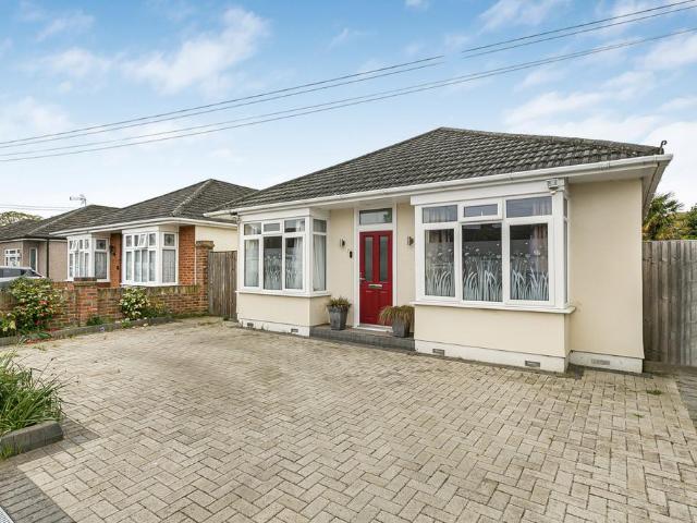 3 bedroom bungalow for sale