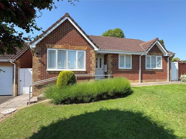 3 bedroom bungalow for sale