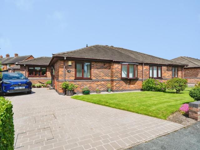 3 bedroom bungalow for sale