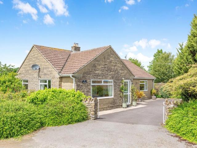 3 bedroom bungalow for sale