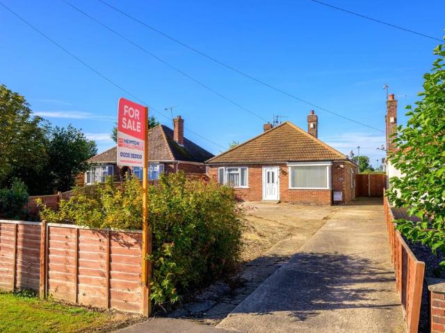 3 bedroom bungalow for sale