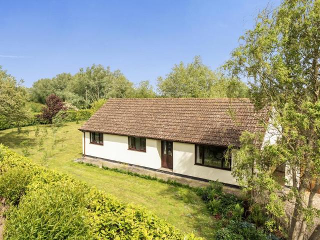 3 bedroom bungalow for sale