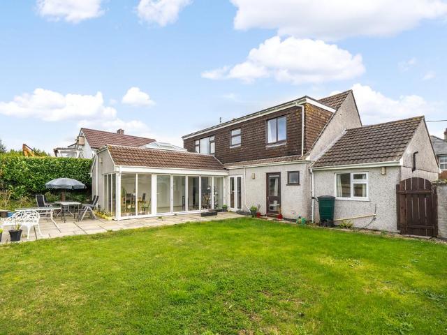 3 bedroom bungalow for sale