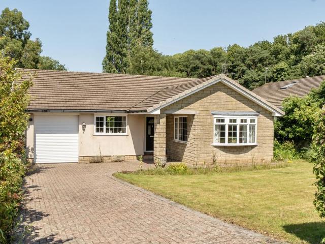 3 bedroom bungalow for sale