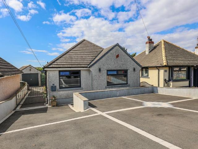 3 bedroom bungalow for sale