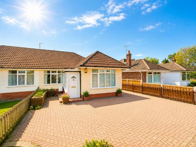 3 bedroom bungalow for sale