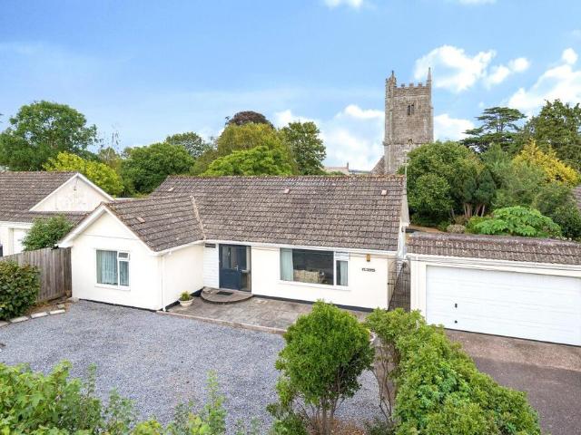 3 bedroom bungalow for sale