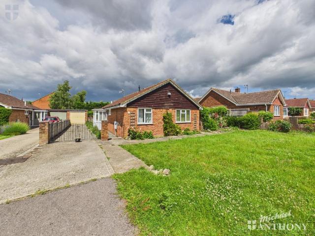 3 bedroom bungalow for sale