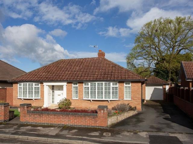 3 bedroom bungalow for sale